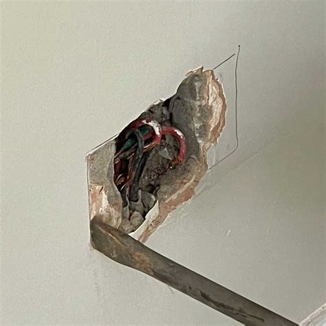 How To Change A Plug Socket UK Guide By DIY Works