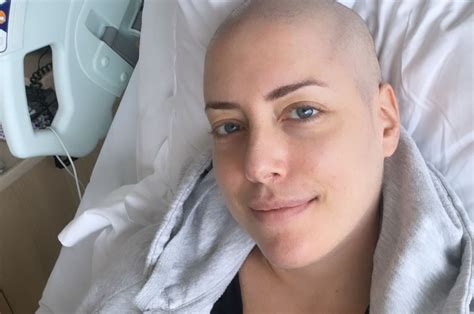 Fabiana Justus atualiza quadro de saúde em tratamento oncológico Dias desafiadores