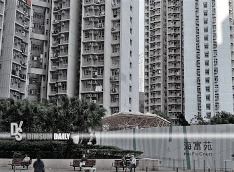 Man Who Splashed Another Man With Corrosive Liquid And Slashed Him Over 10 Times In Mong Kok