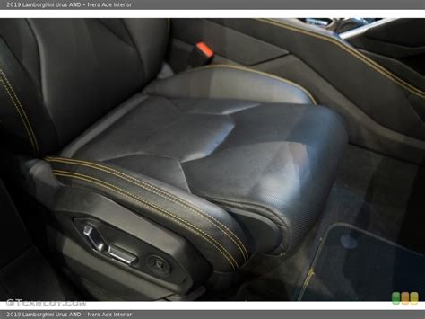 Nero Ade 2019 Lamborghini Urus Interiors