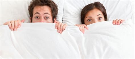 Sex Advice सेक्सदरम्यान कधीही करू नका या 9 गोष्टी In Marathi