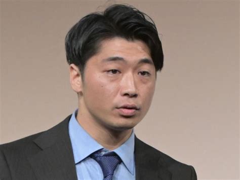 さや香・新山 空手日本一の芸人を激怒させ→瞬殺された事件 吉本最悪時期、激痛・骨折疑いも病院行けず「終わると思って」｜よろず〜ニュース
