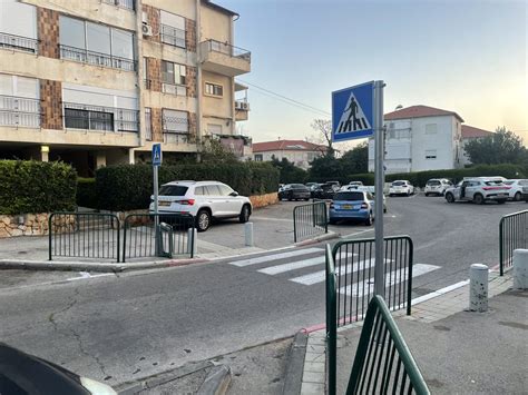 Asher Gross Gellman On Twitter הם יגידו שיש מצוקת חניה בשכונה אבל זה