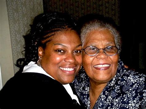 Beryl Smiths Instagram Twitter And Facebook On Idcrawl