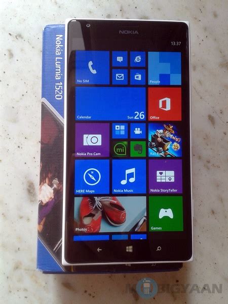 Nokia Lumia Review The Big Yet Bold And Beautiful Phablet