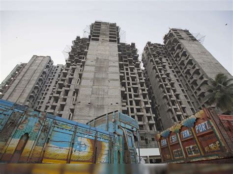 Fundraise By Invits Reits Surges Multi Fold To Rs 17116 Crore In Fy24