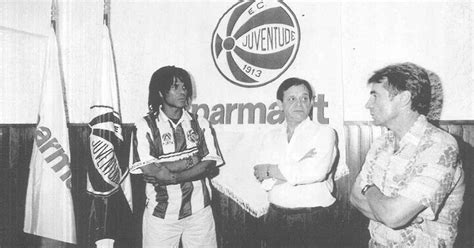 John Tréllez E Os Estrangeiros Que Vestiram A Camisa Do Juventude Pioneiro