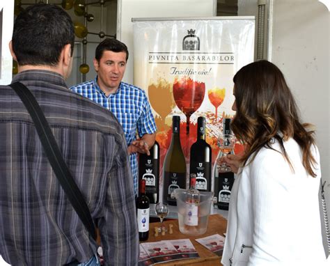 Salonul De Vinuri Oltenesti Dobrogene Si Bulgaresti La Agrotex Daniel Botea