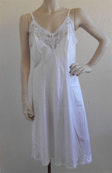 Pin On Sexiest Vintage Slips Ever Made