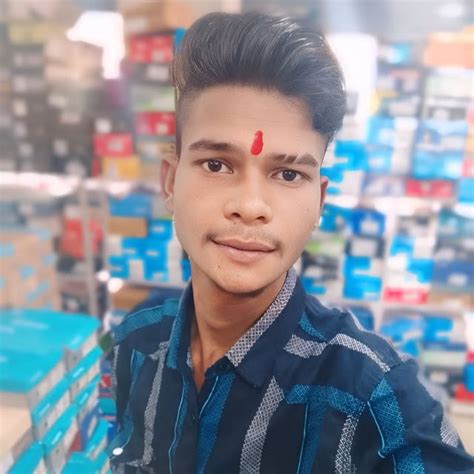 Santosh Santosh Avadsi (@adiwashi9338) • Threads, Say more