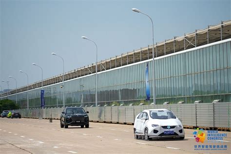 2022年世界智能网联挑战赛 气球车 普傲汽车科技有限公司