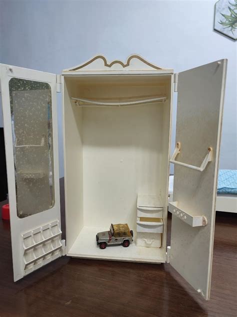 Vintage 70s Sindy Doll Bedroom Set Hobbies And Toys Toys And Games On