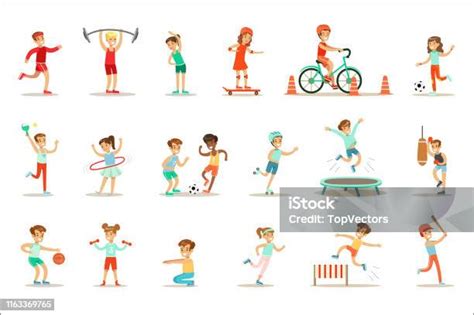 아이들은 체육 수업 체육관과 야외에서 다른 스포츠와 신체 활동을 연습합니다 축구 탁구 농구 운동 을하는 아이들 플라스틱 후프에