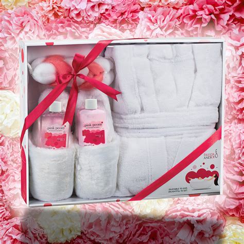 Luxury Bathrobe Lush Slipper Spa Bath Body Set In Pink Peony Fragrance