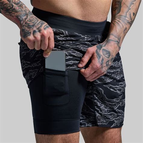 Versatile Short W Compression 9 Night Tiger Large En 2024