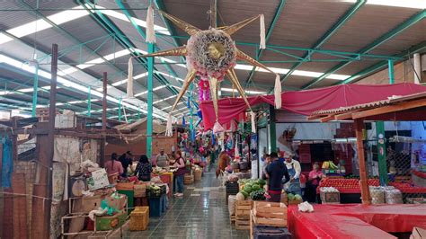 Crece 50 demanda de piñatas en mercados de Morelia Quadratín Michoacán