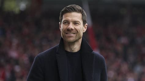Bayer Leverkusen Xabi Alonso Vor Abschied Trainer Räumt Mit Gerüchten