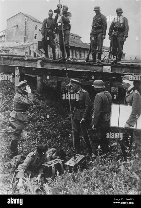A General During A Front Line Visit To A Radio Station Of An Infantry
