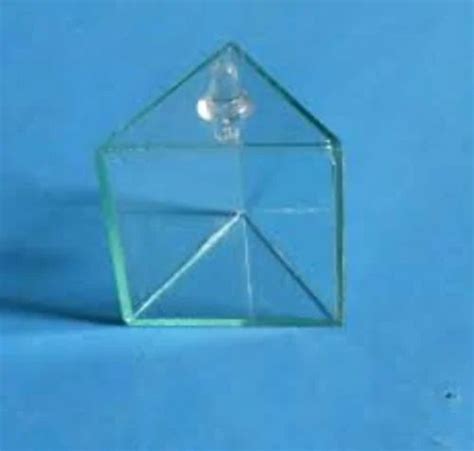 Triangle Glass Prism Hollow Size 38 Mm At ₹ 120piece In Hyderabad
