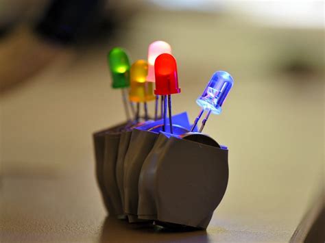 Make An Easy And Extreme Led Throwies Make Led Diy Led Projects