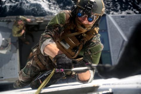 This Is How The Marines Groom Their Top Operators We Are The Mighty