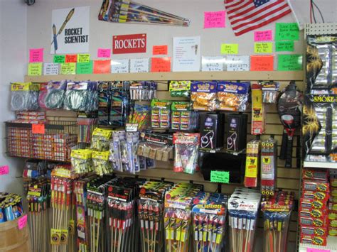 Whmi 935 Local News Dnr Stresses Fireworks Safety For Holiday Weekend