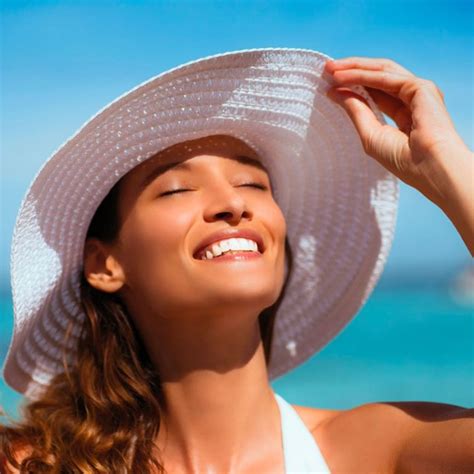 Sunscreen Contouring Tutto Su Questo Sconvolgente Trend E Le