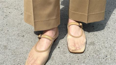 Naked shoe cette tendance chaussure surprenante est la plus prisée de