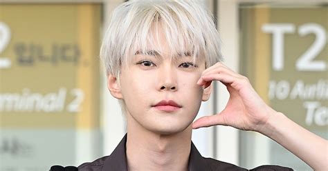 Nct 도영 ‘웹툰 찢고 나온 꽃미남[포토엔hd]