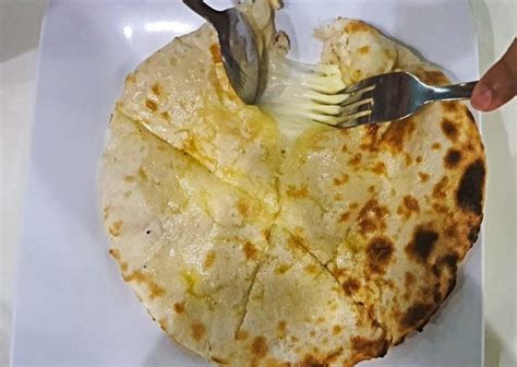 Rsmy Best Cheese Naan Sink Your Teeth Into The Goodness Of Gooey