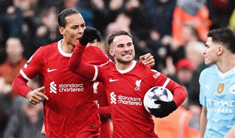 ليفربول يتعادل مع مانشستر سيتي وأرسنال يقتنص الصدارة فيديو الميادين