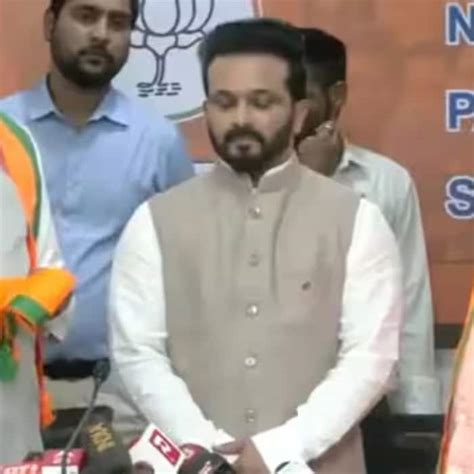 Csk Star Cricketer Dhonis Teammate Quits Cricket To Join Bjp His Net Worth Is Rs His Name