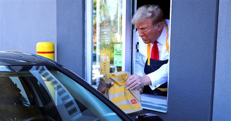 ‘what Is The Logic Behind This Watch Surreal Footage Of Trump
