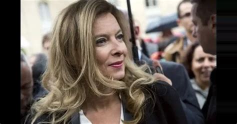 Первая леди Франции вышла из больницы