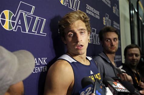 Byus Chase Fischer Chasing Pro Hoops Dream News Sports Jobs