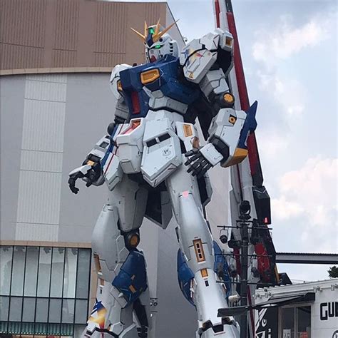 山口孝之 Takayukigundam • Threads Say More