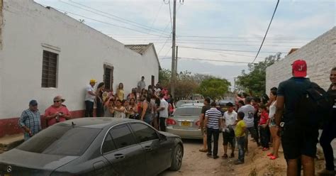 Comarca Literaria La Ventana Marroncita Y El Fríjol De Dulce Mandaron
