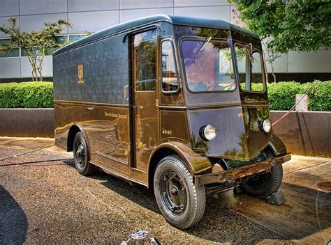 Ups Courier Truck Classic And Reliable