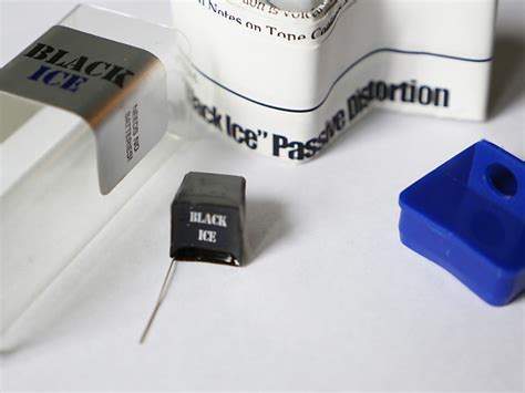 Black Ice Original Passive Distortion Reverb