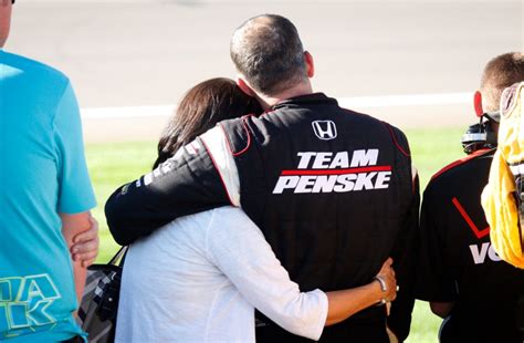Driver Dan Wheldon Dies After Fiery Crash At Las Vegas Indycar Race