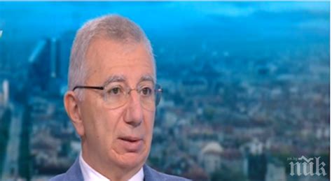 Лекарят на годината проф Пламен Панайотов не се изкушава от 12 000 паунда заплата в Лондон