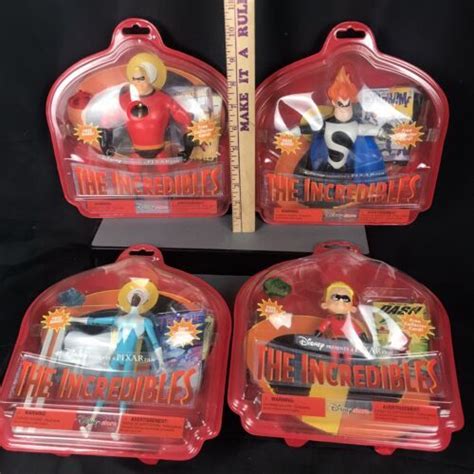 The Incredibles Rare Disney Store Frozone Dash Syndrome Mr 4 Action Figure Sets 4598150330