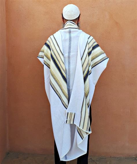 Tallit For Man Jewish T High Holidays Jewish Prayer Etsy