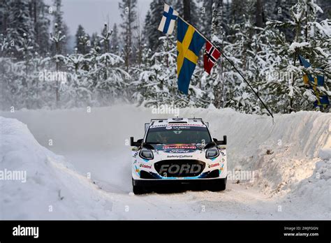 Umea 20240214gregoire Munster Lux With Map Reader Louis Louka Bel Hi