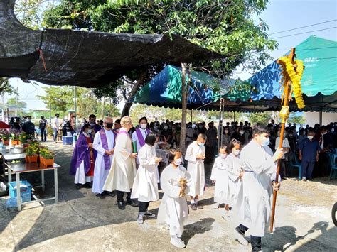 เสกสุสานประจำปี2 วัดแม่พระปฏิสนธินิรมล เตยใหญ่ จ นครนายก
