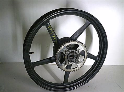 Roue arrière d occasion YAMAHA 125 YBR Basic Moto France