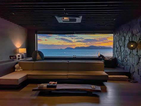 반월풀빌라 럭셔리 풀빌라에서의 완벽한 휴식 부산진