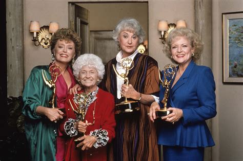 Las Chicas De Oro Serie Americana En Español Online Citas Adultos En