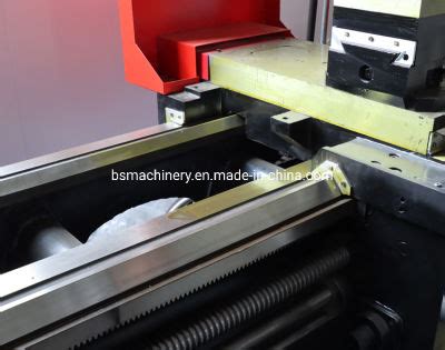 Cs C Mm Spindle Bore Manual Lathe Gap Bed Horizontal Lathe Machine For Screw Cutting