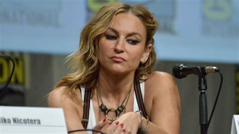 Actress Speaks Out About Hollywood Pressure To Be ‘woke And Left